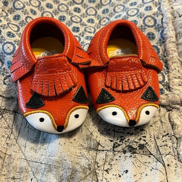 Itzy Ritzy | Shoes | Itzy Ritzy Super Cute Baby Fox Moccasin Shoes | Poshmark